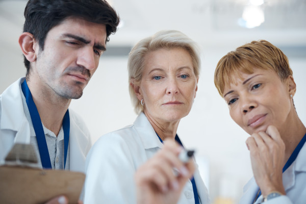 Dechallenge and Rechallenge for Proving Drug Causality - DrugCard ...